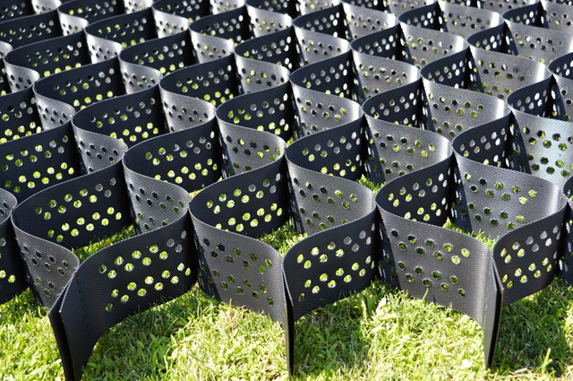 Георешетка в Алматы по низкой цене. Объёмная георешетка и геокаркас.