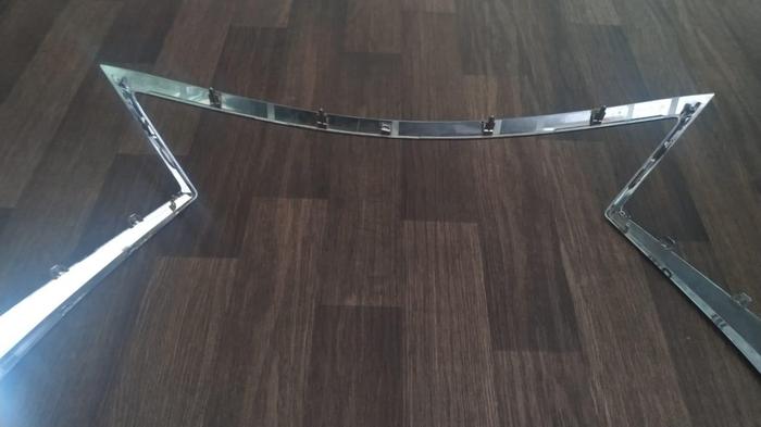 Молдинг решетки радиатора Lexus RX350 / Lexus RX200T 15