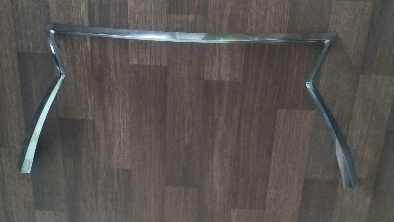 Молдинг решетки радиатора Lexus RX350 / Lexus RX200T 15