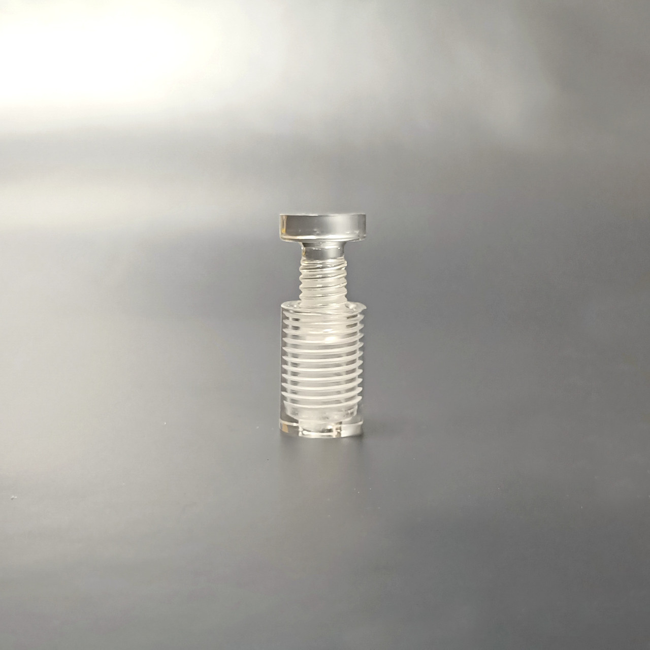 Дистанционный держатель акриловый 19х30 прозрачный: продажа, цена в Алматы. Держатели от "ADMART ...