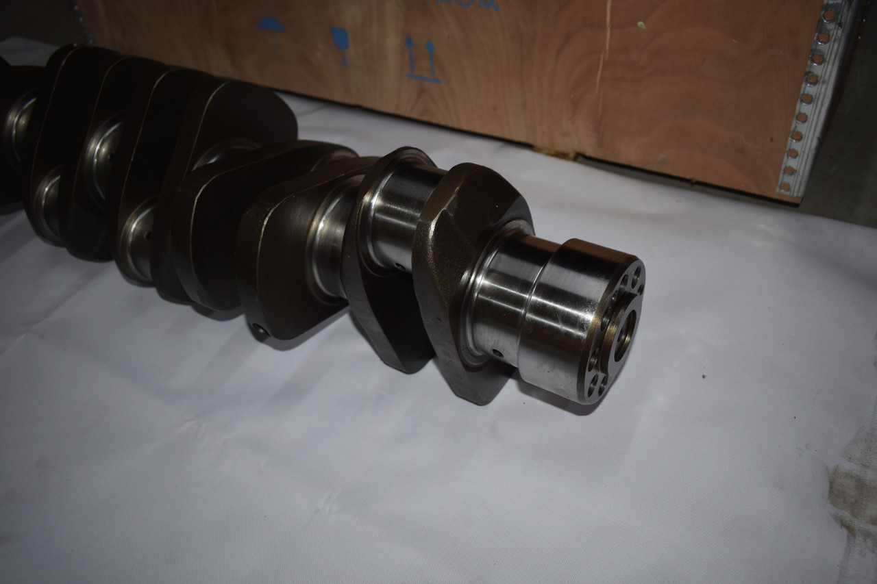 Коленвал WD615 (сплав,резьба) (id 106697588)