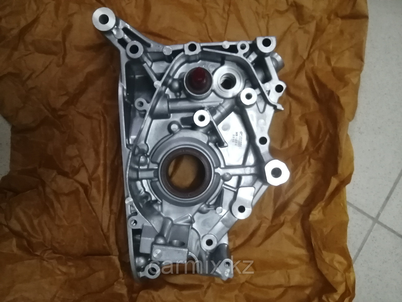 1064A035 Масляный насос MITSUBISHI L200 KB4T 4D56 V-2.5, AUTOKAT ...