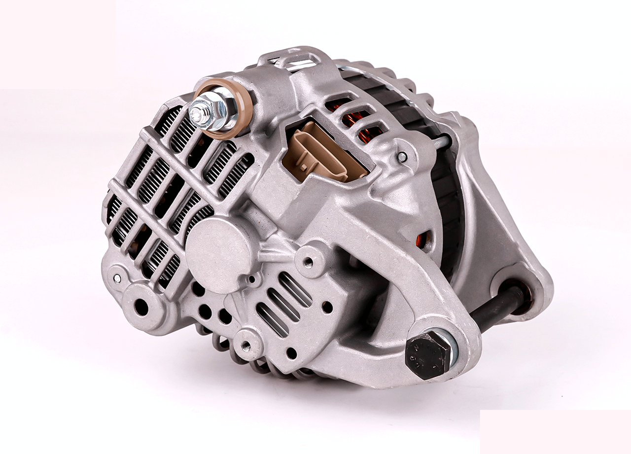 Генератор MITSUBISHI PAJERO SPORT QE\ PB,PC\ L200 KB4T \ 1800A008 ...