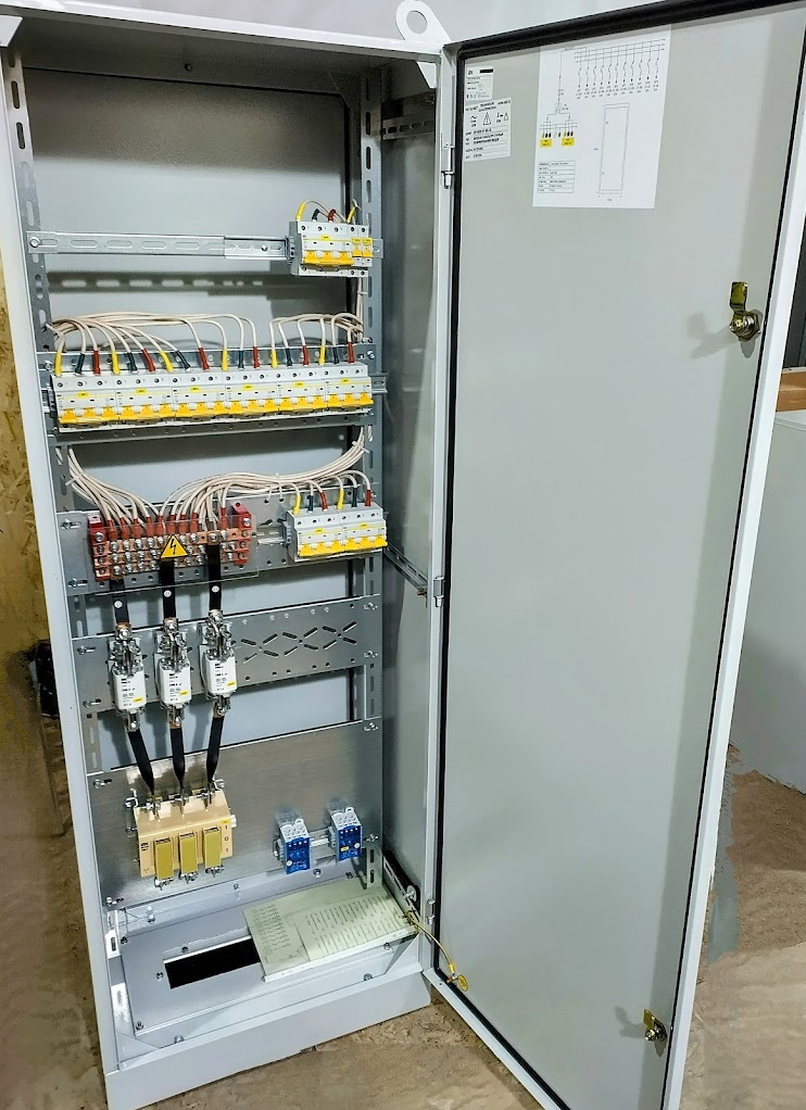 Вводно-распределительный шкаф ВРУ-1Д-200А-333 250А 50кА 400В WH IP31 ...