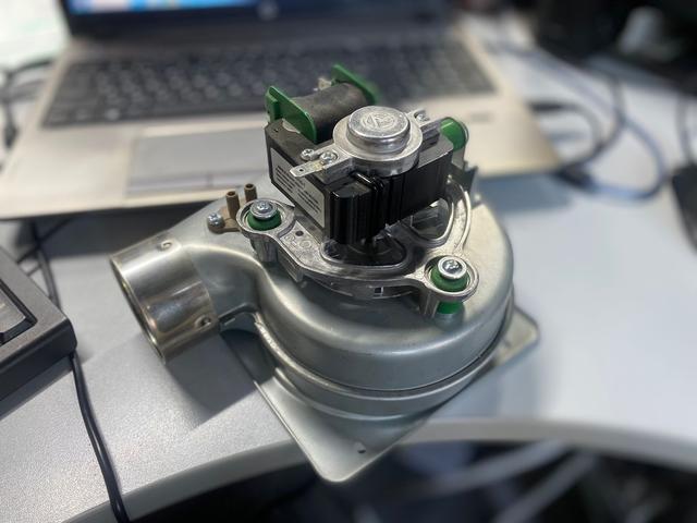 Запчасти и комплектующие для газовых котлов в Алматы от компании "DUCA & SKYRIVER".