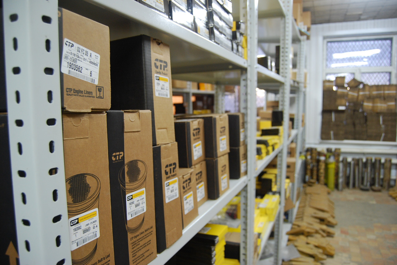 308-9259 3089259 STUD-WHEEL CAT (id 31919417)