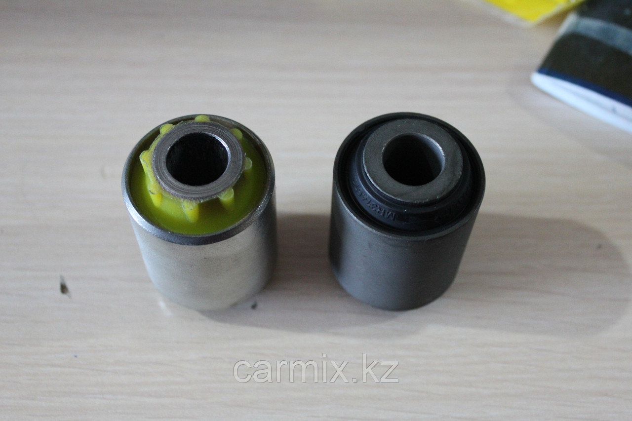 MR374672 (M25V750E) Сайлентблок задней развальной тяги MITSUBISHI ...