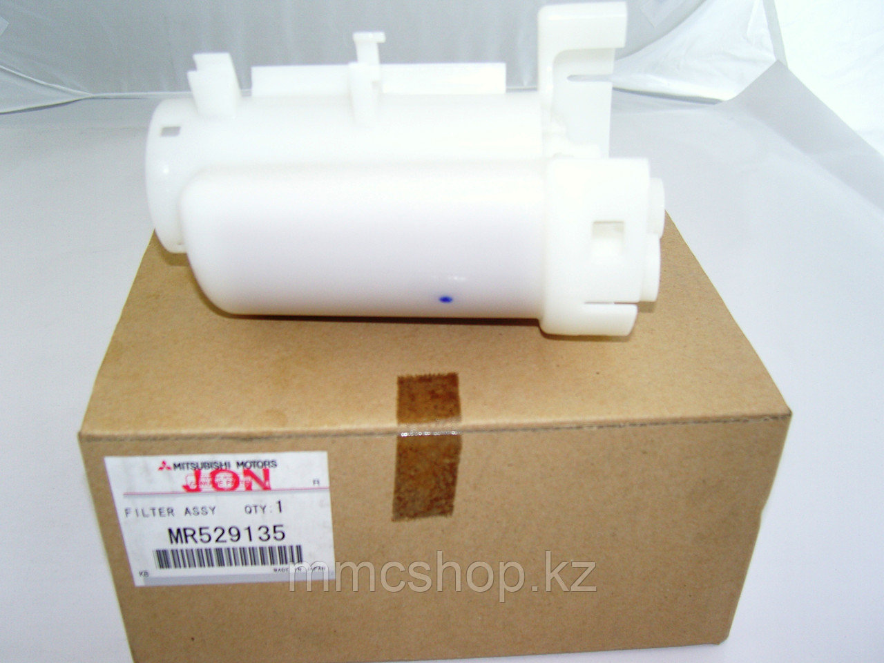 Mr529135 Mitsubishi топливный фильтр Pajero Montero mr529135 Mitsubishi ...