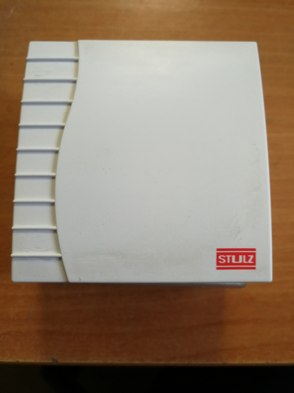 STULZ купить в Астане по низкой цене